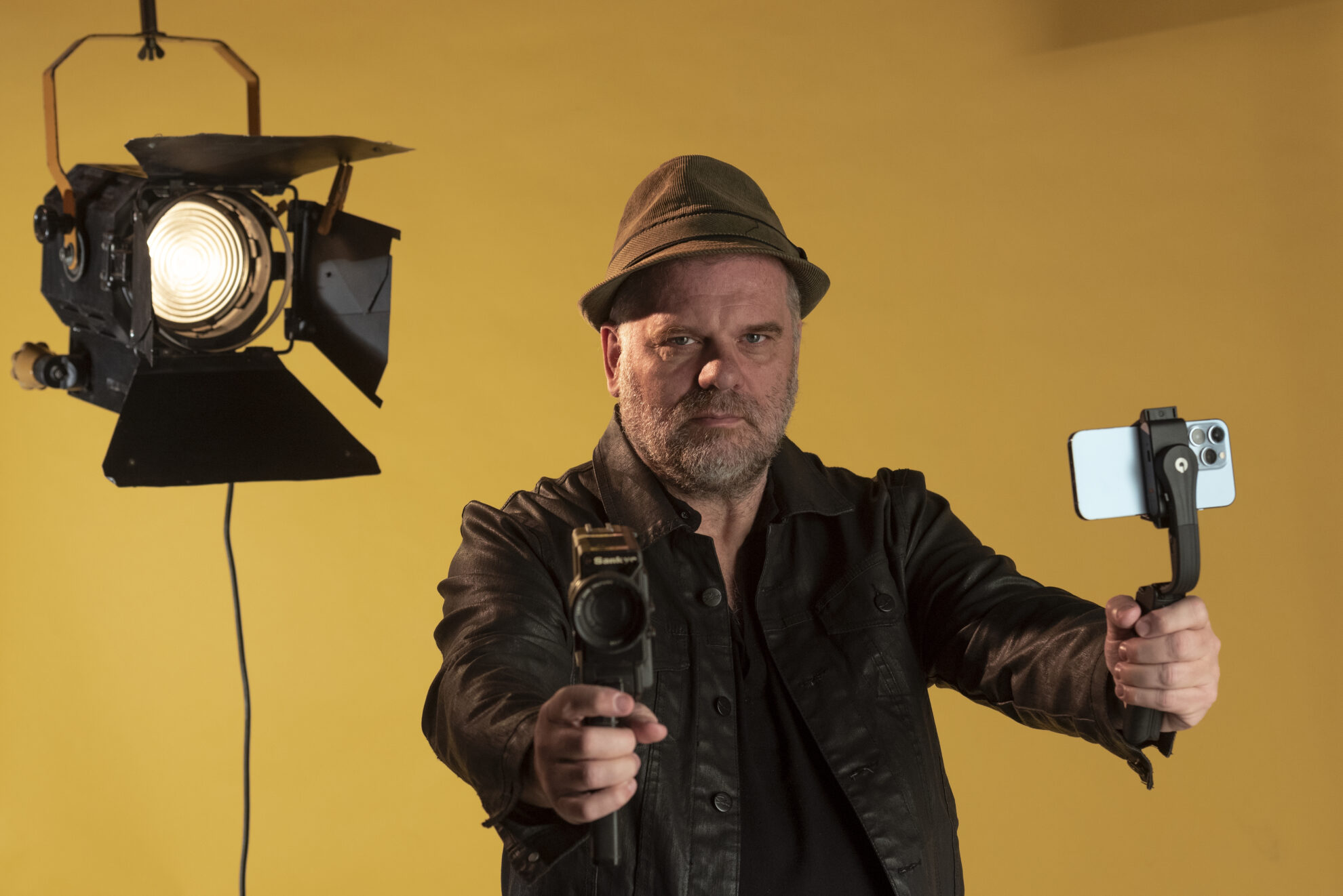 Gustavo Postiglione:Desde “El asadito” a Shakespeare • Revista Barullo